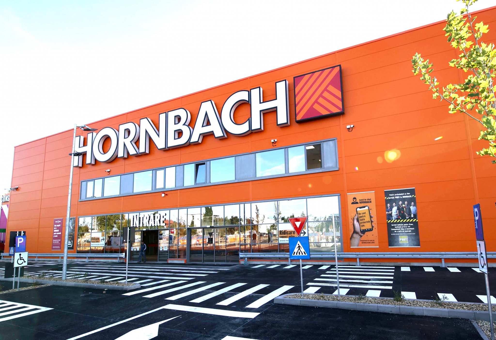 HORNBACH eröffnet Bau- und Gartenmarkt im rumänischen Colentina ...